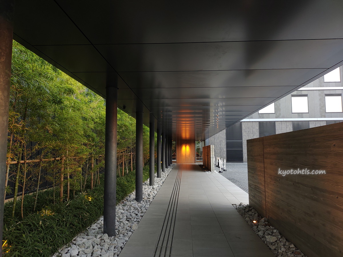 梅小路ポテル京都(Umekoji Potel KYOTO)宿泊記！お酒、大浴場が無料。新しさとノスタルジーが同居する新感覚ホテル | 京都ホテルブログ